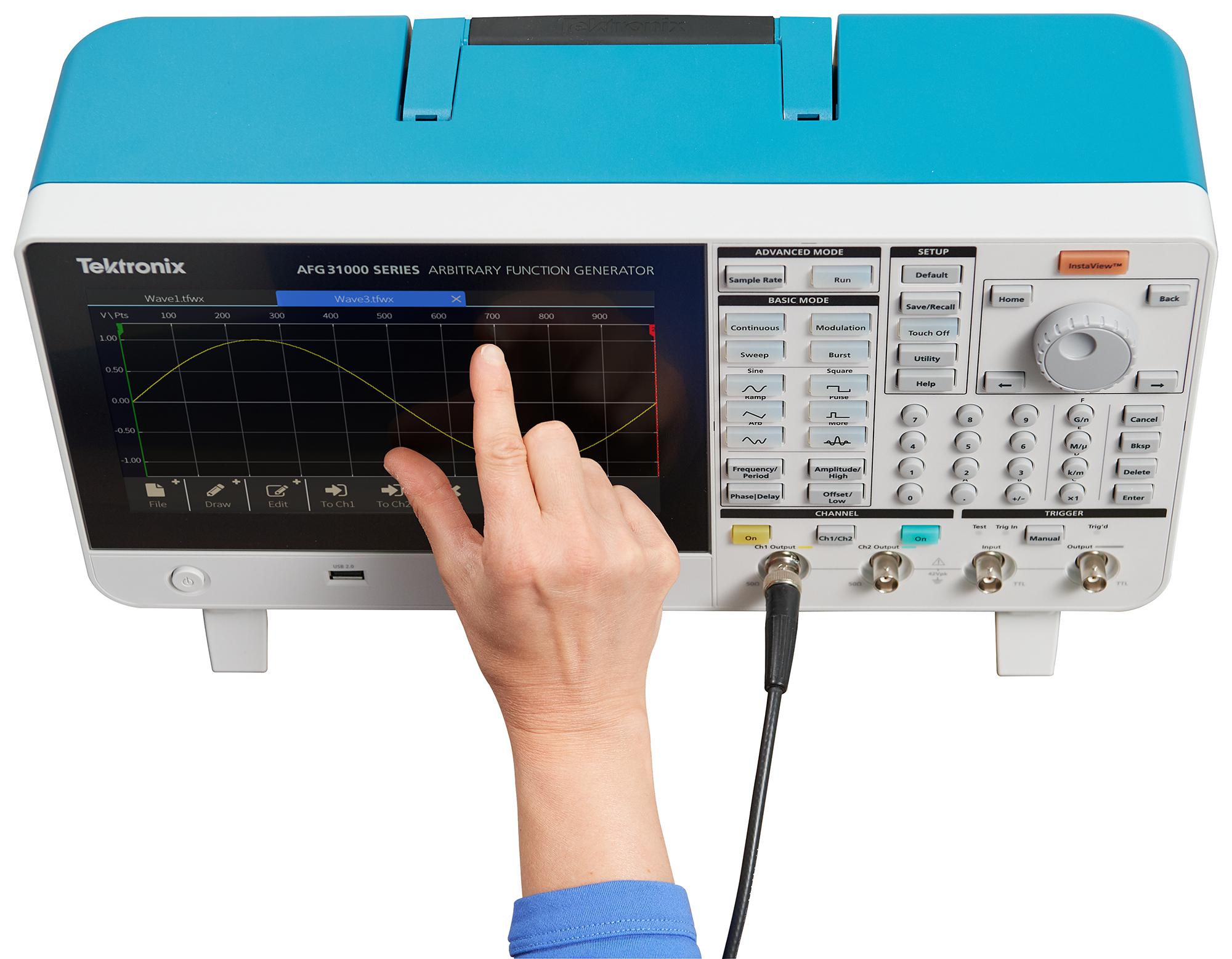 AFG31102 - Tektronix - Signal Generator, ARB/Function, 100 MHz